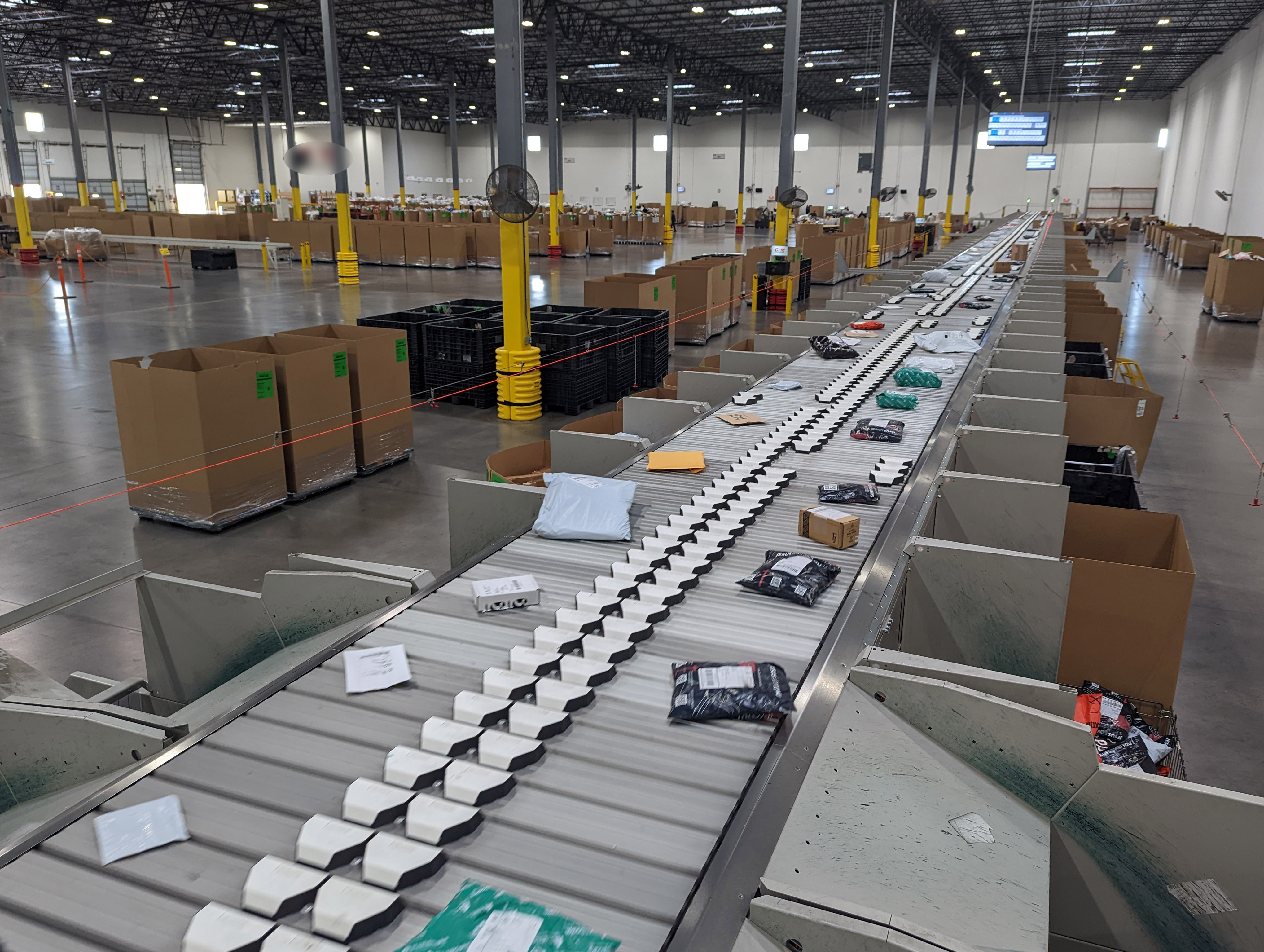 Cargo, Post, Parcel & Warehouse Products - Robson Handling Technology