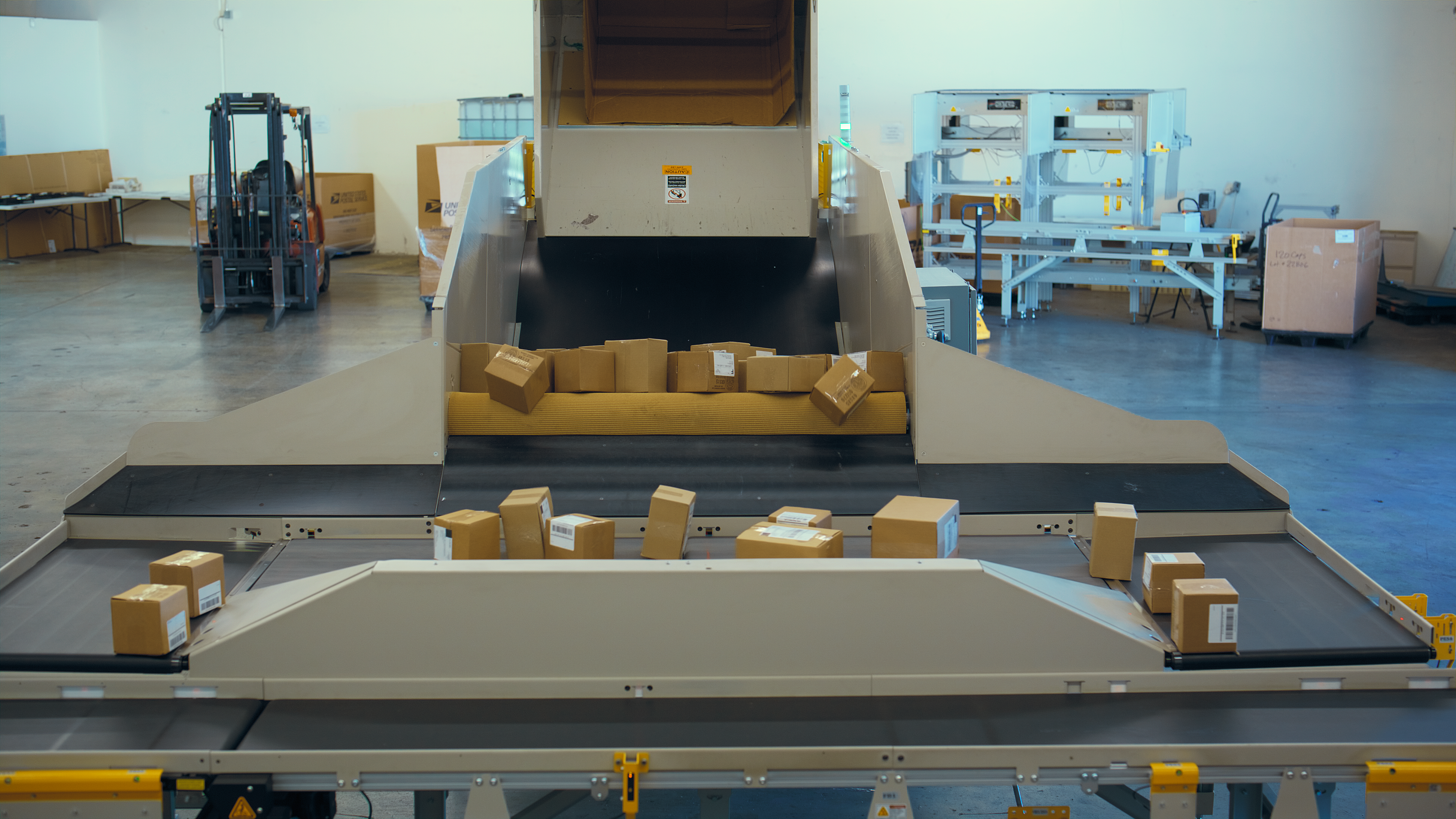 Parcel Sorting Systems - Robson Handling Technology